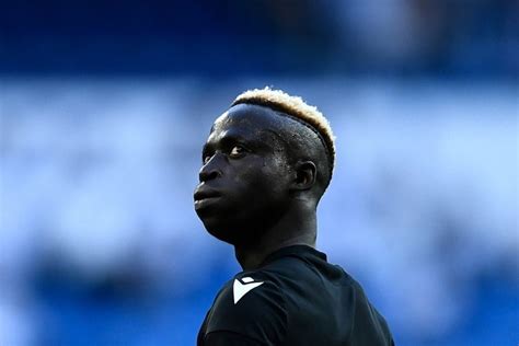Vous Nous Avez Tués Vous êtes Des Corrompus Le Latéral Sénégalais