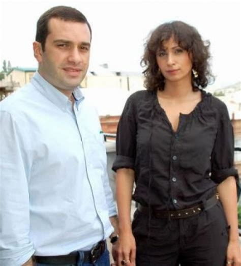 იშვიათად ყვავის მაგრამ თუ აყვავდა რაღაც მნიშვნელოვანი აუცილებლად მოხდება ოთხჯერ იყვავილა