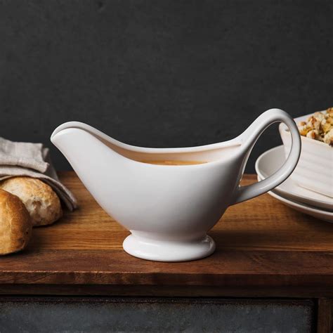 Palais Dinnerware® Porcelain Easy Pour Gravy Sauce Boat