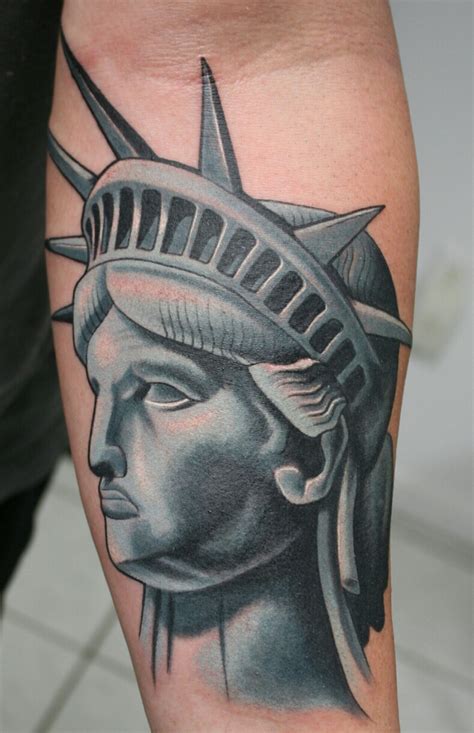 Amanda Orcutt ⋆ Villain Arts