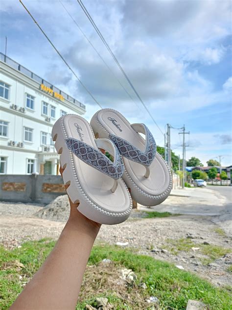 Good Morning 🍀🌿 အသည်းကျော် ပဲလှော်လေးတို့ရေ😍😍 ☘️☘️ကဲ မနေ့က ရောက