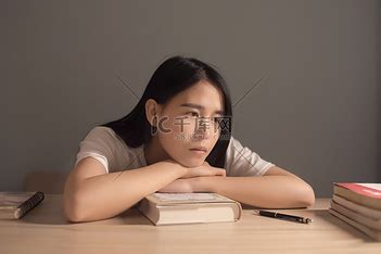 雄激素高女孩图片 雄激素高女孩素材 雄激素高女孩模板图片下载 千库网