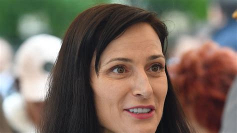 Габриел призова от Словения да се обединим около фундаменталните за ЕС ценности Новини бг