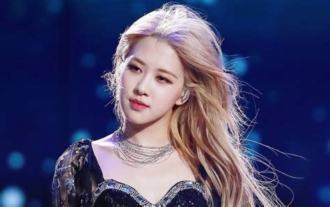 Rose Blackpink Age Wiki Bio Boyfriend Height Net Worth Songs