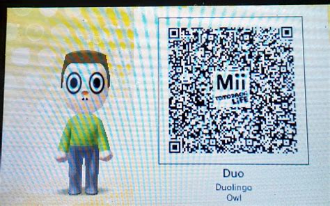 Attempted To Make The Duolingo Owl R Tomodachilife