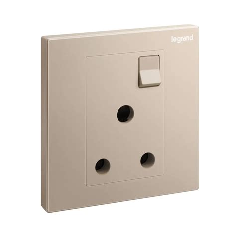 Legrand Galion 1 Gang 15a Bs Switched Single Pole Socket 282437 In Uae