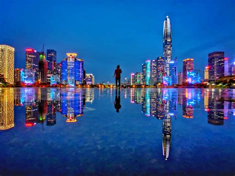 深圳市民中心的夜景 花粉随手拍夜景 花粉俱乐部