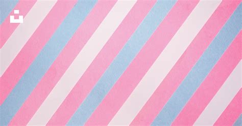 파란색과 흰색 줄무늬 섬유 사진 Unsplash의 무료 종이 이미지