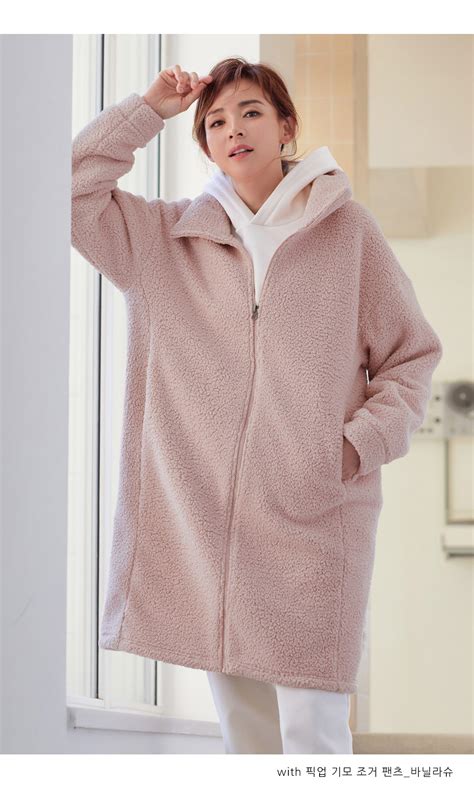 Stl 뽀송뽀송 메트로 Ny 오버핏 양털 롱 코트