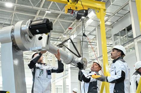 Завод роботов Челябинский кузнечно прессовый завод деятельность чем известна — РУВИКИ