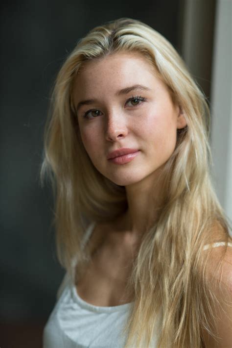 Isabel May Bio And Career Highlights Bored Panda