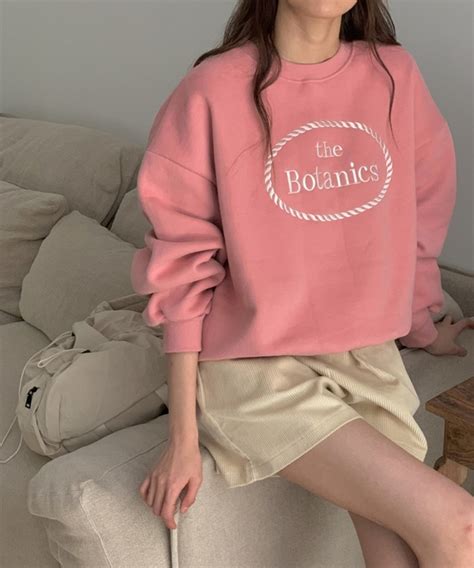 양기모3color 보타 겨울 루즈핏 라운드넥 크롭 레터링 자수 면 양기모 맨투맨 에이블리