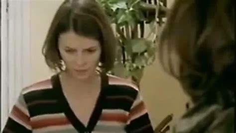 Storia Lesbica Italiana In Ascensore Xhamster