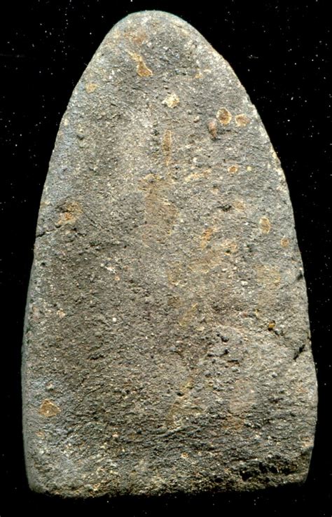 หลวงปู่ทวด วัดช้างให้ พิมพ์ใหญ่ A เนื้อว่าน รุ่นแรก ปี ๒๔๙๗ จ ปัตตานี Luang Poo Tuad 2497