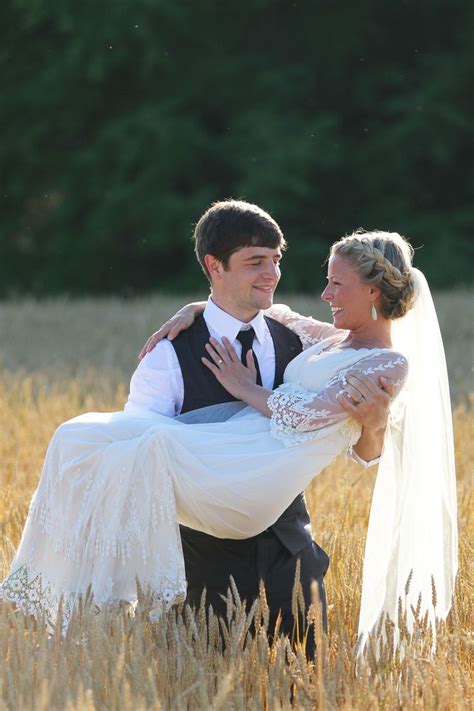 Carried Wedding Dresses Wedding Dresses