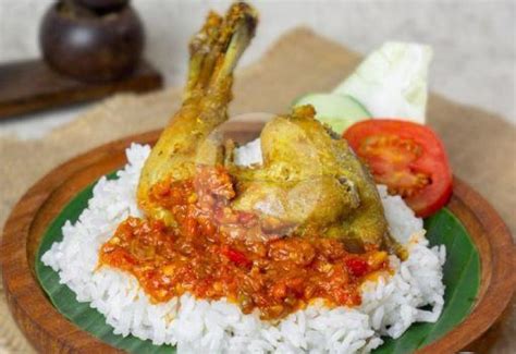 10 Tempat Makan Sego Sambel Ayam Paling Enak Di Solo