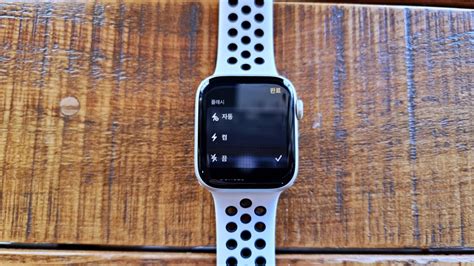 애플워치 카메라 리모컨 기능으로 아이폰에서 사진찍기