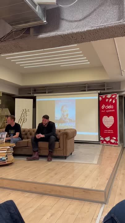 Annie Vladimirova On Linkedin “Дигитални истории” на Георги Караманев в литературен клуб “Перото”…