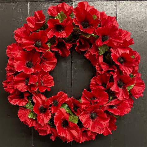Remembrance Day Poppy Wreath 42cm Artificial Flowers