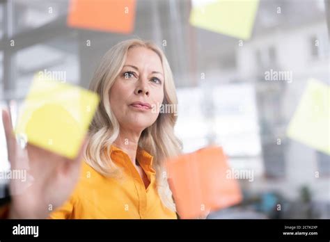 Notes Stuck To Window Hi Res Stock Photography And Images Alamy