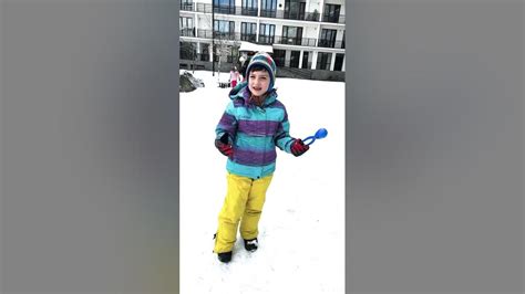 ეს ნივთი ძალიან დაგვეხმარა გუნდების და თოვლის კაცის ასაშენებლად ️⛄️☃️🌨️👷‍♀️👷 Youtube