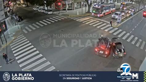 Argentina Pedestrian Crossing Street Narrowly Misses 2 Colliding