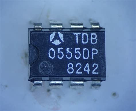 What Does The Discharge Transistor Do In A 555 Timer Circuit Wiring