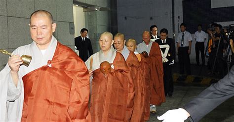 [포토] 디자이너 앙드레김 발인식 엄수