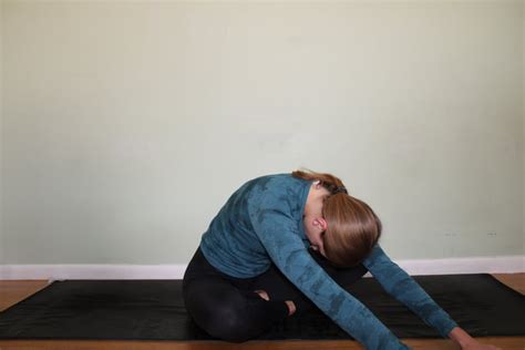 8 Hip Mobility Exercises For Better Flexibility Ps Fitness