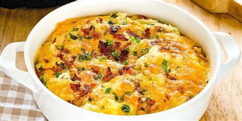 Картопля в духовці рецепт картопляного пюре з сиром та беконом на кілька днів — що приготувати