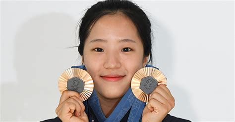 여자 탁구 간판 신유빈 아시안컵 한일전서 역전패