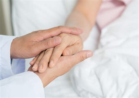 多發性骨髓瘤是「骨髓癌」，出現貧血、感染5大症狀要注意 健康遠見