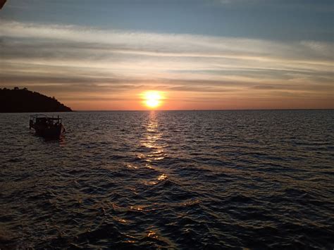 ម៉ាយ៉ា Maya អនុស្សាវរីយ៍ ️️ កោះស្តេច ខេត្តកោះកុង កម្ពុជា Facebook