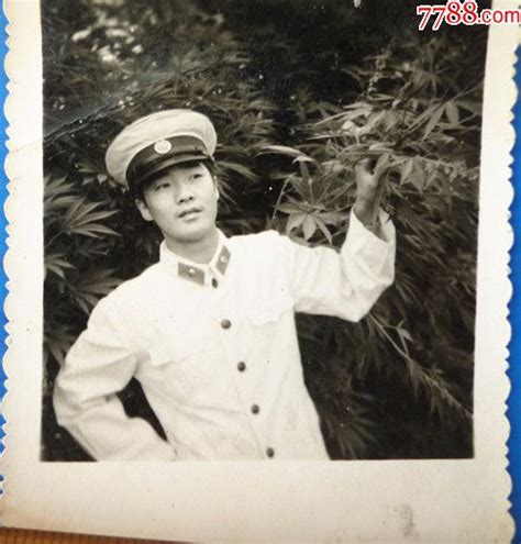 60年代警察 00年代警察 伤感说说吧