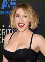 Eden Sher nue Photos et Vidéos de Eden Sher Nue Sex Tapes