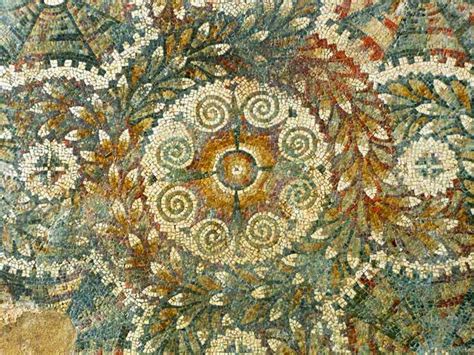 Infinite Wreath Sketches Tapestry Decor