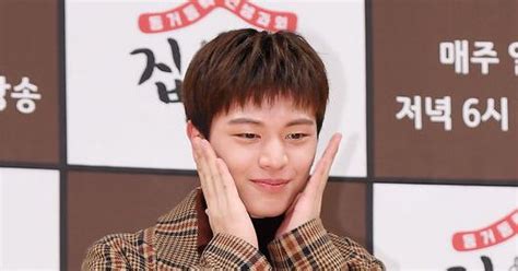 [사진]육성재 귀여운 막내