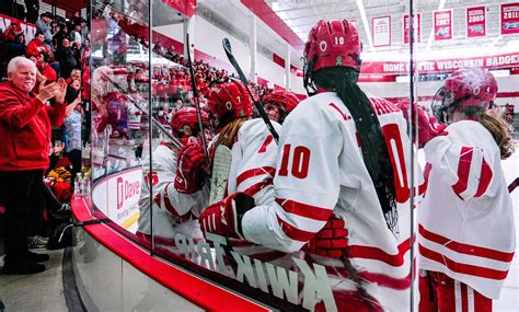 Wisconsin Women S Hockey Badgers Win Their Th Natty