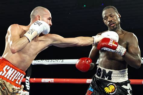 Jose Pedraza Cruises To Unanimous Decision Over Mikkel Lespierre