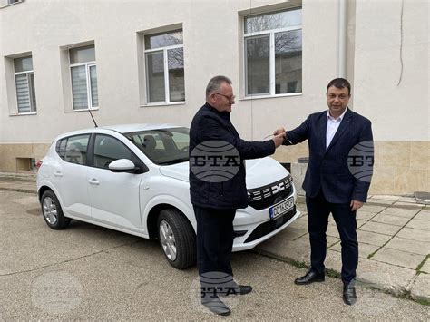 Община Силистра закупи нов лек автомобил за нуждите на отдел „Инспекторат“ Утро