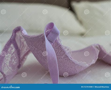 A Close Up Of A Women S Bra Stock Photo Image Of Contexte Sousv Tements