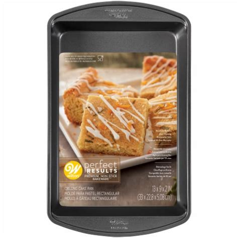 Wilton™ Perfect Results Non Stick Oblong Cake Pan Dark Gray 13 X 9 In Pick ‘n Save