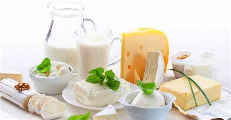 ភេសជ្ជៈ ៤ ប្រភេទ គួរទទួលទាននៅពេលយប់ ជួយ ឱ្យ អ្នក គេង លក់ ស្រួល និងសម្បូរ សារធាតុ ចិញ្ចឹម លើសលប់