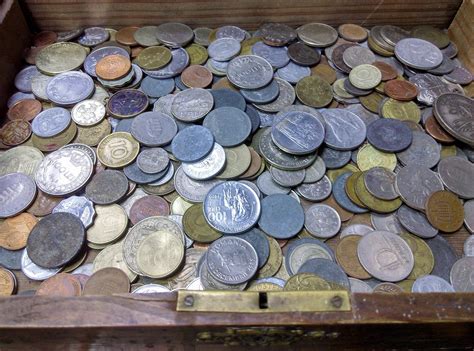 Moneda De 1 Ban Care Costă O Avere Pe Olx Cu Ce Sumă Se Vinde în Acest