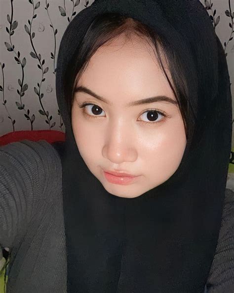 Simaya On Twitter Pengen Kiss Manjaaa 😜