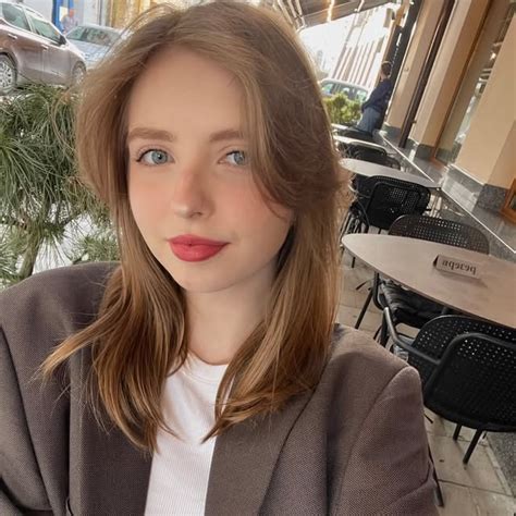 Юліана Juliapaliichuk • Threads Say More Юліана Juliapaliichuk • Threads Say More