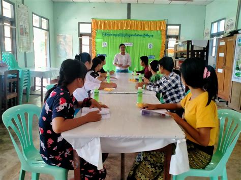 မိုင်းတုံမြို့၌ ပြန်ကြားရေးနှင့်ပြည်သူ့ဆက်ဆံရေးဦးစီးဌာန၊ လူထုအခြေပြုဗဟိုဌာနရှိ Community Centre