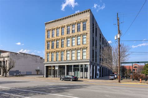 415 E Market St Louisville Ky 40202 Condo For Rent In Louisville