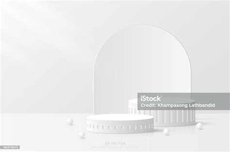 현대적인 3d 흰색 실린더 연단 받침대는 아치 모양의 배경과 구체 공이 있는 깨끗한 스튜디오 룸에서 사실적입니다 쇼 화장품 또는