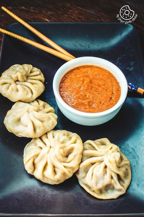 Veg Momoms Dim Sum Vegetable Momos Recipe With Spicy Chili Chutney